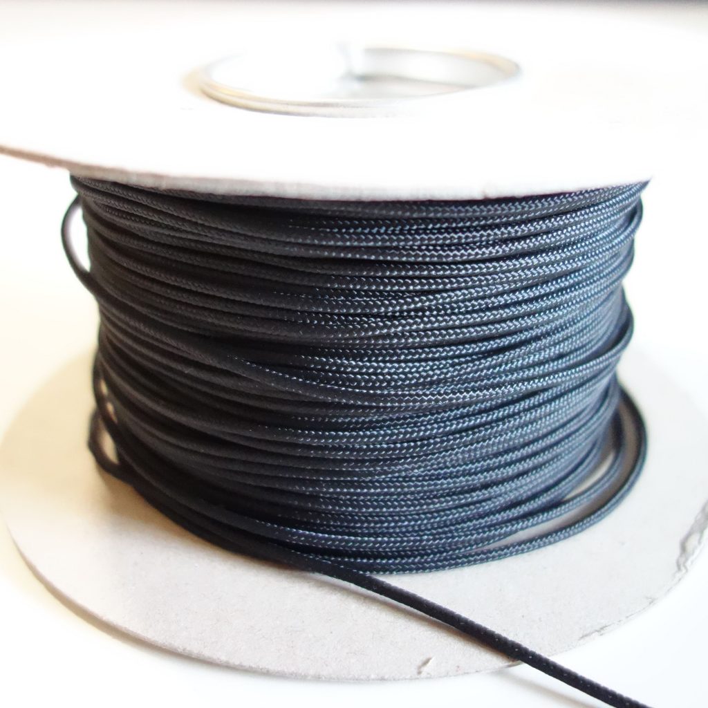 Reflective UHMWPE cord with polyester cover 1.7mm - Adventurexpert