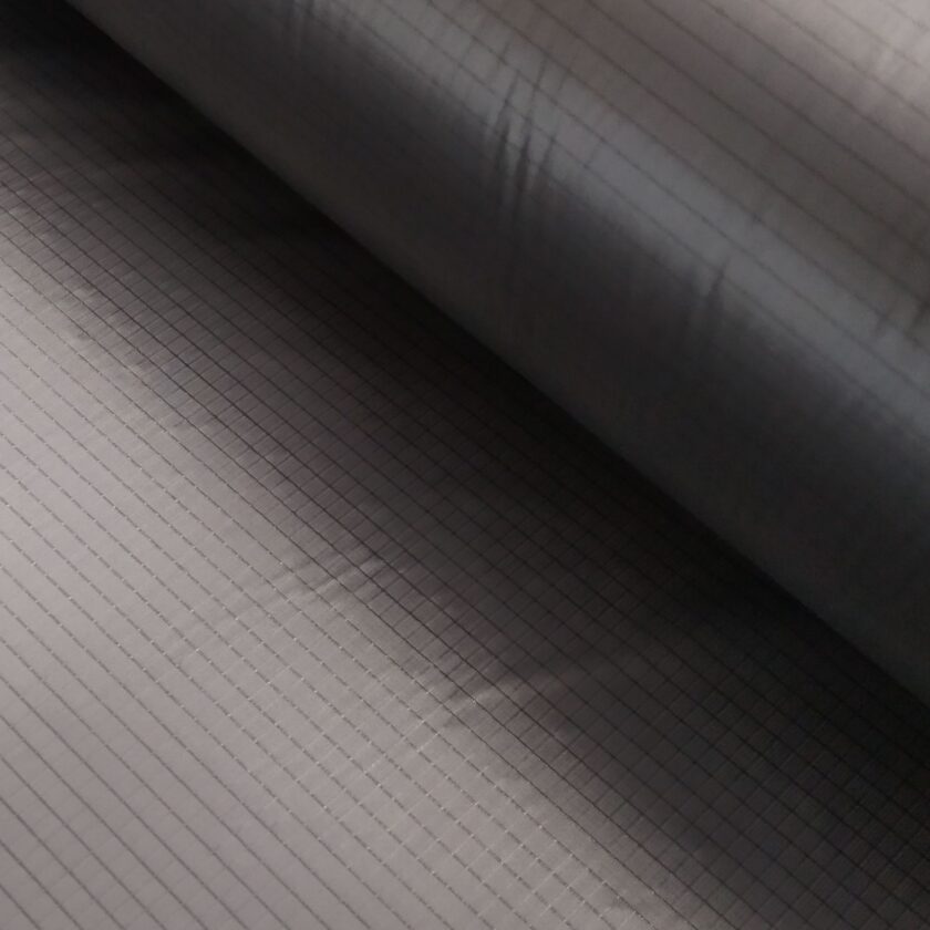 70D ripstop nylon - Adventurexpert